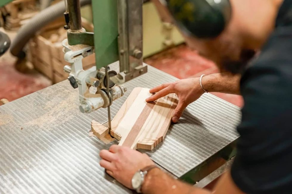 7282-Fabriquez votre planche à découper en bois • localguide.ateliers ...